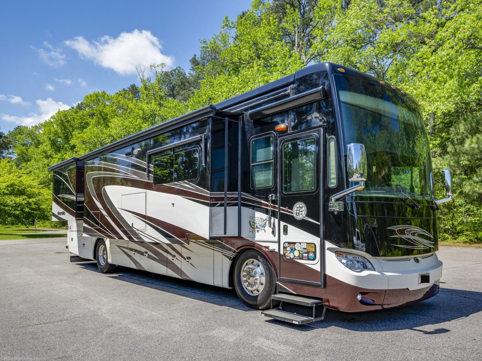 2014 Tiffin Allegro Bus 37AP Stock ID:22017 - Yem Auto Sales